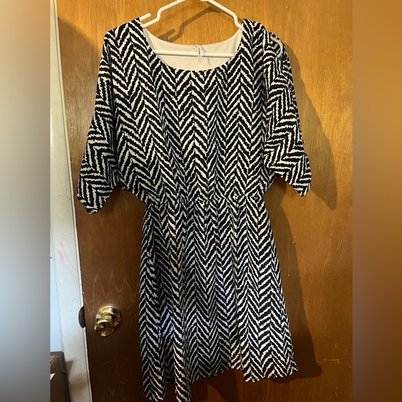 Studio Y | Dresses | Studio Y Chevron Dress | Poshmark